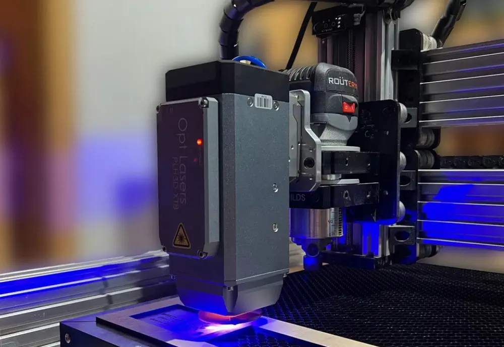 Opt Lasers OpenBuilds LEAD XT-50 6W Plug&Play Laser Kit - RobotShop